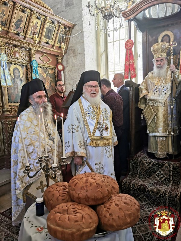 PRAZNICUL SFÂNTULUI MARE MUCENIC DIMITRIE IZVORÂTORUL DE MIR ÎN VECHEA NEAPOLI - Patriarhia ...
